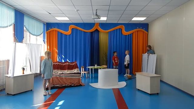 11 группа Живая шляпа