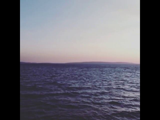 Волга в районе Тольятти осенью