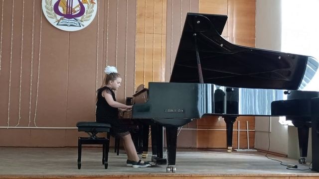 Диана Фарнюк и Диана Костанянц