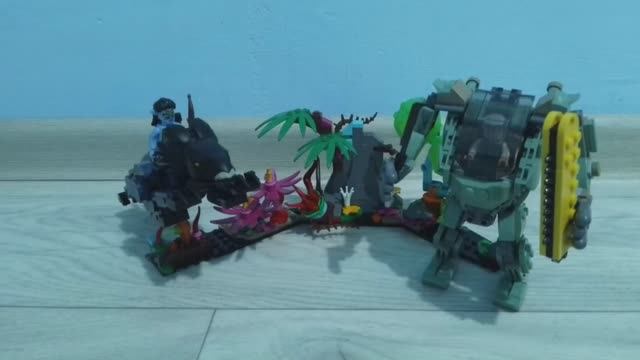 лего набор аватар тонатр и робот.