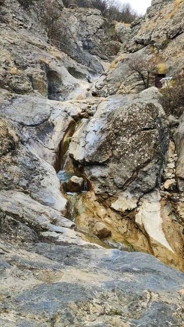 Каскады Арпатского водопада, урочище Панагия, Крым.