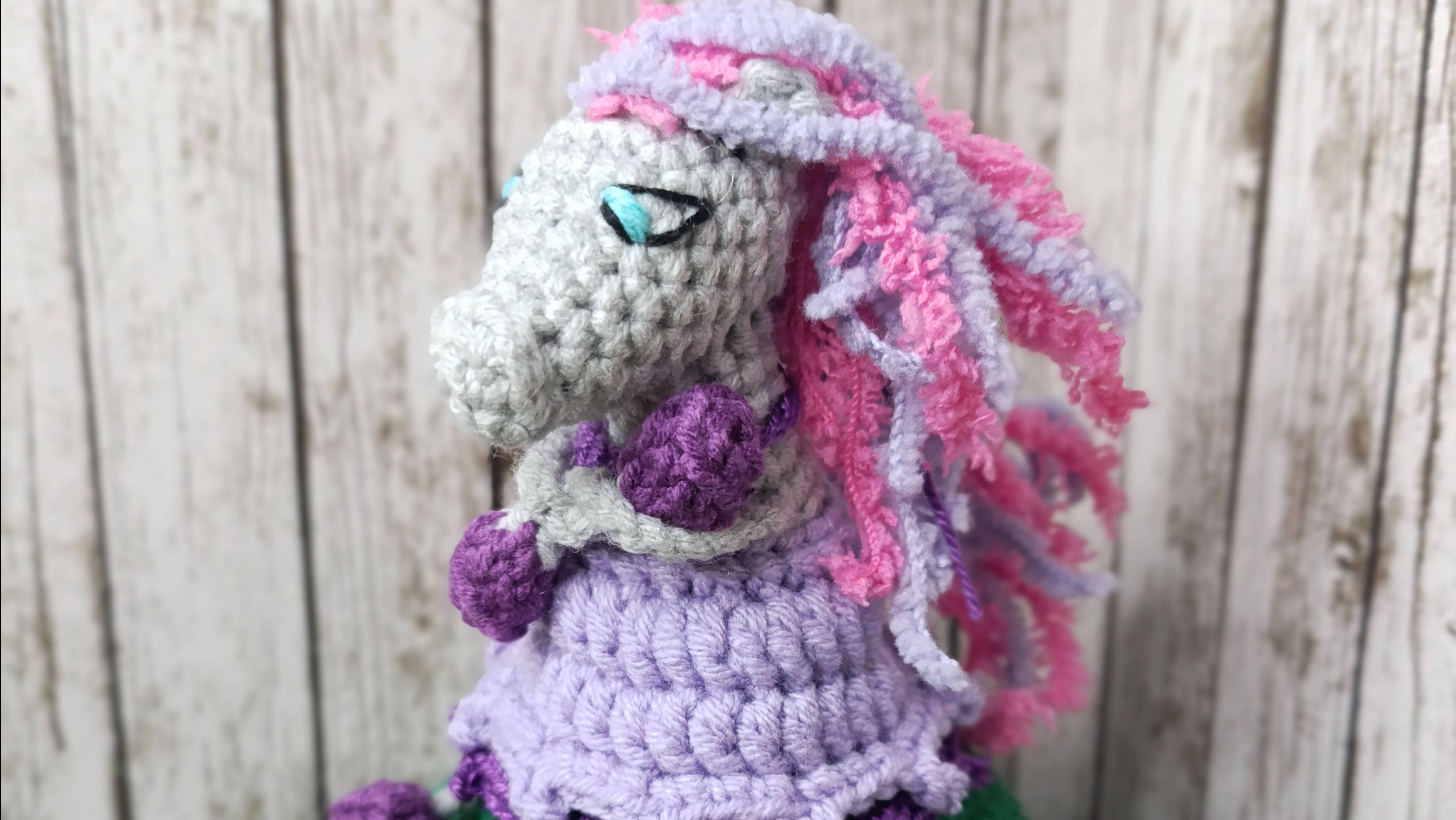 Обзор на Коняжку из серии"Игрушка за вечер или пока малыш спит" 🧶🐎