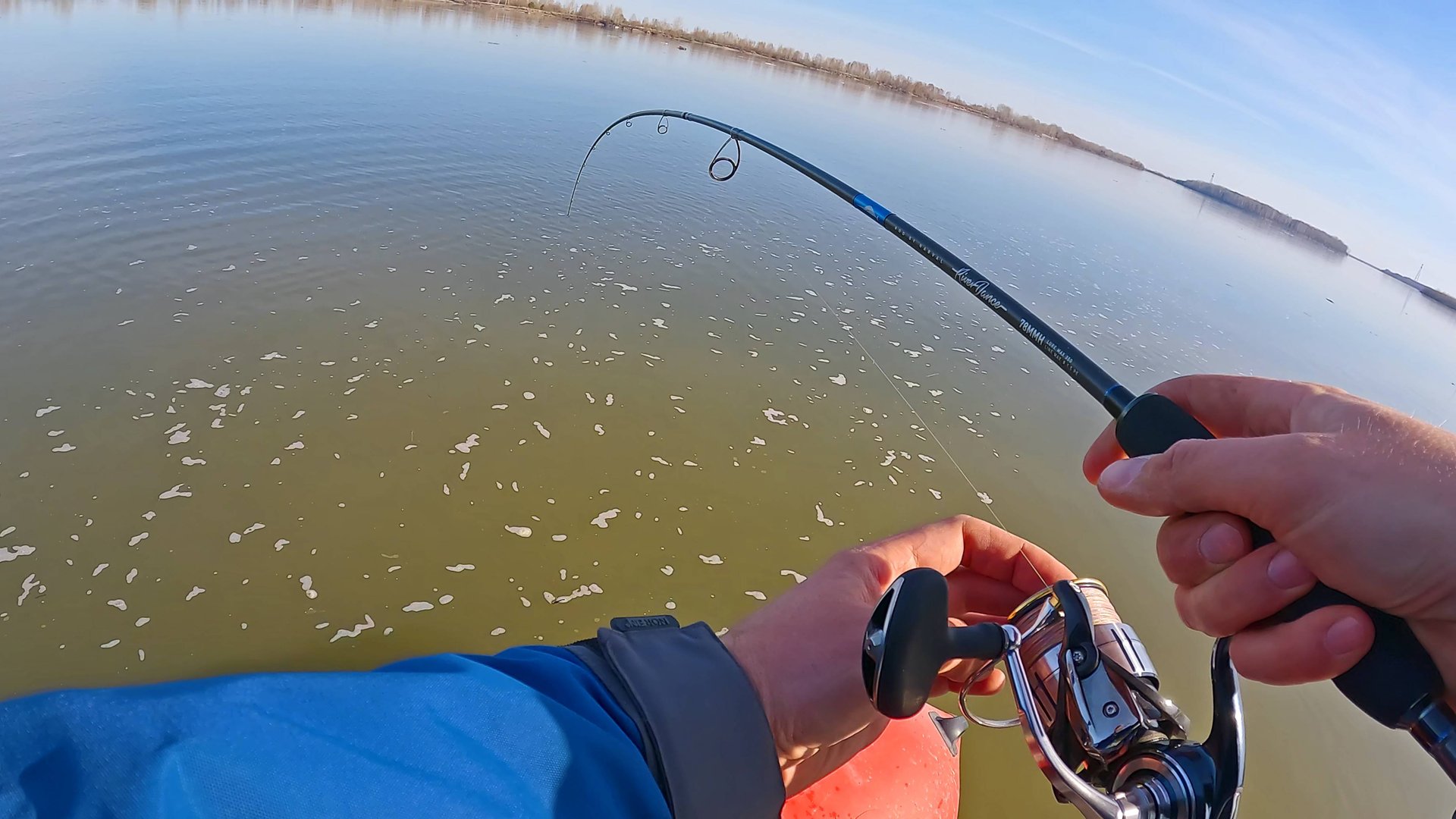 РЕКОРДНЫЙ окунь на АРБУЗ! Щуки через заброс. АНОМАЛЬНАЯ рыбалка весной 2025