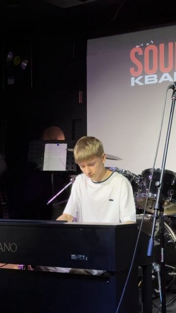 Писаренко Павел Queen - Don't stop mе now