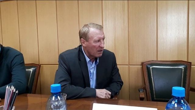 Анатолий Добрянцев на встрече с Олегом Иринеевым в сентябре 2020 года.