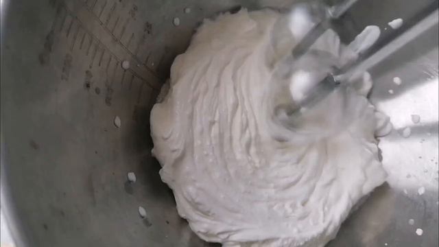 Пирог с брусникой в духовке со специями у меня на _бис_.