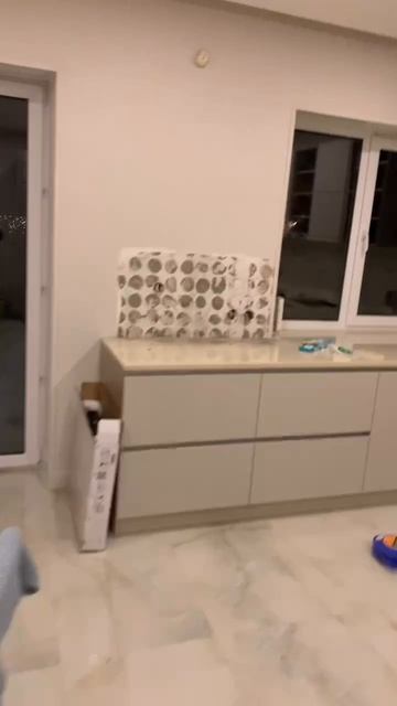 Монтаж столешницы и стеновой панели из искусственного камня