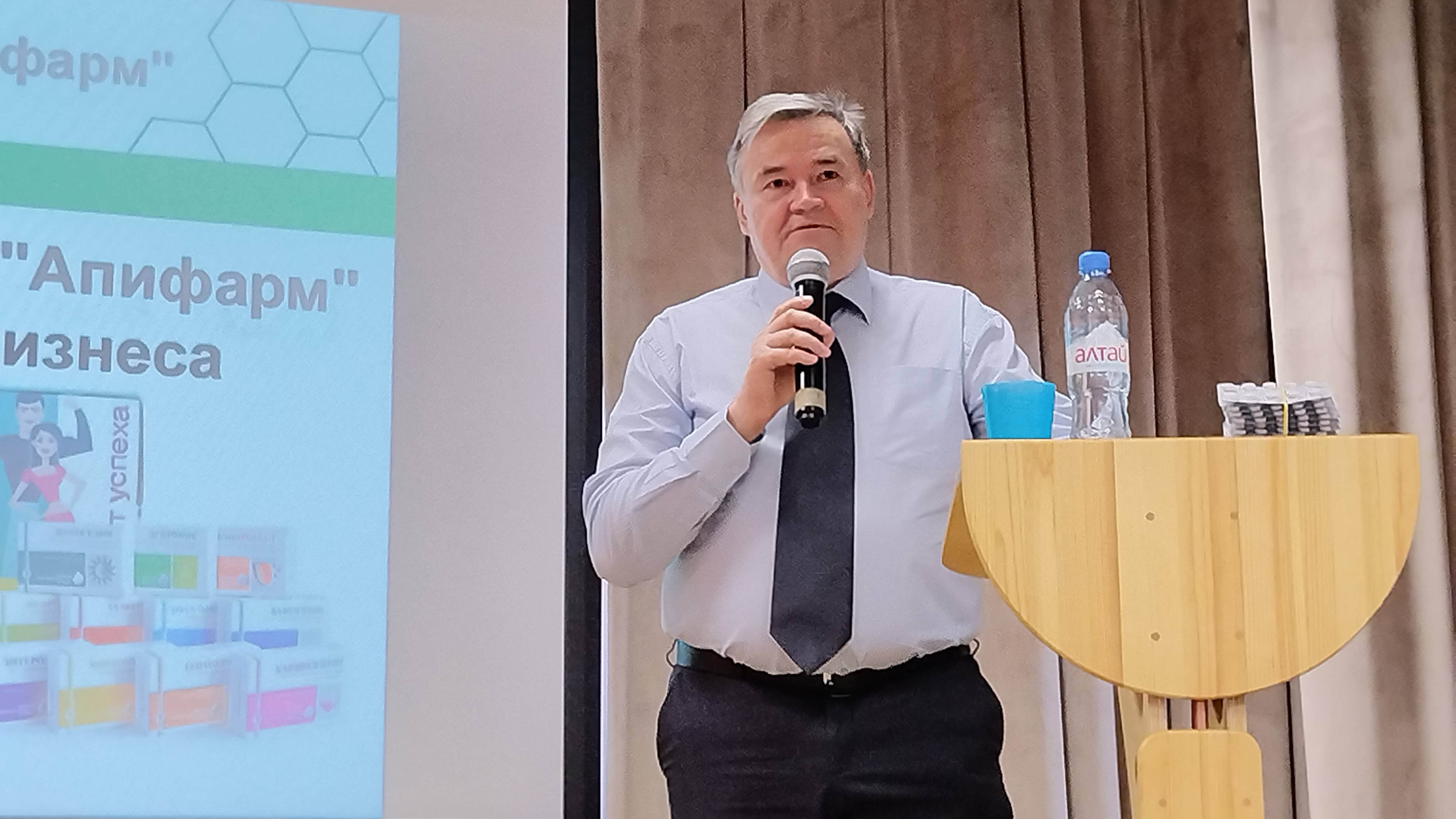 12 апреля - День Космонавтики с Апифармом в Барнауле.