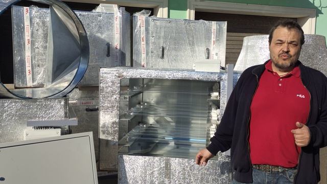 Бактерицидные УФ секции для обеззараживания воздуха в вентиляции агрокомплекса.