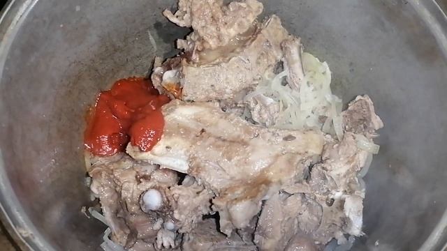 Муж принёс свиные ребра с позвоночной частью. Готовить быстро и просто, а главное очень вкусно