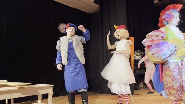 Анонс спектакля «Кошкин дом»