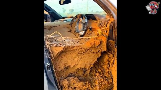 Жуткие катастрофы снятые на камеру #2