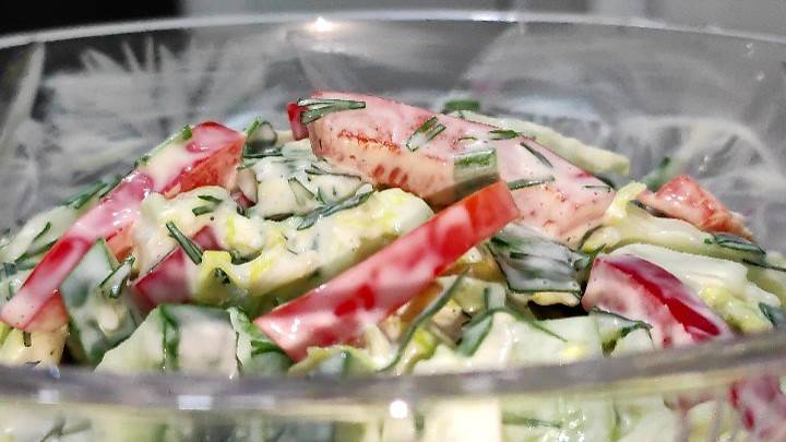 САЛАТИК К УЖИНУ.БЫСТРО И ВКУСНО!