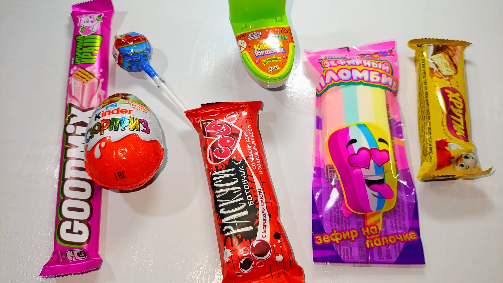 АСМР Шоколадный 🍫🥳 АСМР РАСПАКОВКА конфет и вкусняшек и сладостей🤗❤️