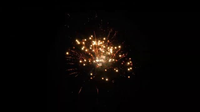 Фейерверк 100 залпов «Пятница Перезагрузка» Zeergo Z1159