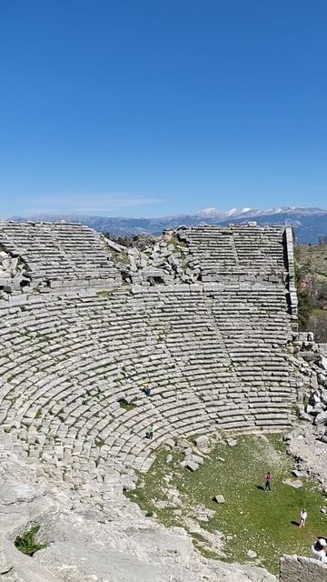 Частичка древности