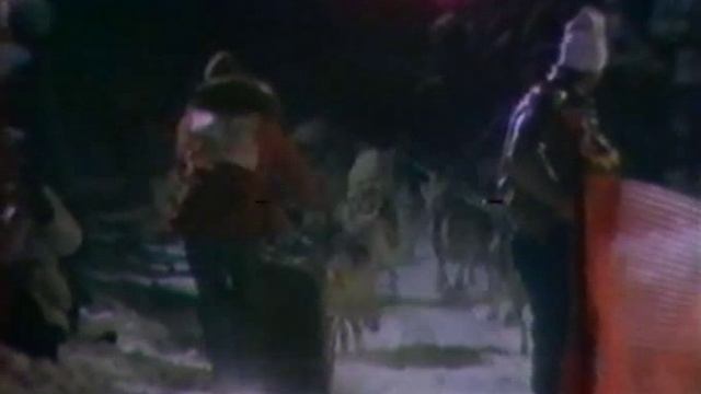 Клуб путешественников / О СОРЕВНОВАНИИ НА СОБАЧИХ УПРЯЖКАХ Ю.Сенкевич 1990 г