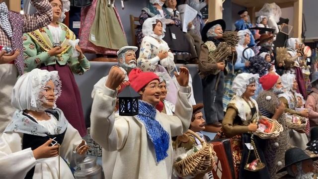 Ярмарка маленьких святых