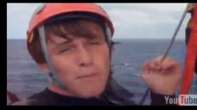 Mike Perham Teenager breaks world sea record