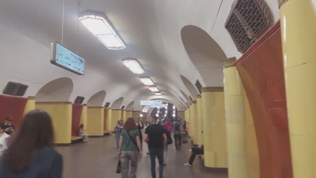 Метро "Рижская"  / Москва  / видео 4К 🚇