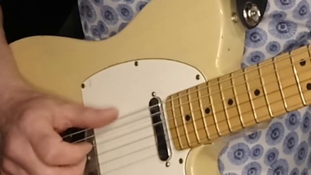 Guitar and Bass Exercises - plectrum, fingers, strumming and rhythmic work