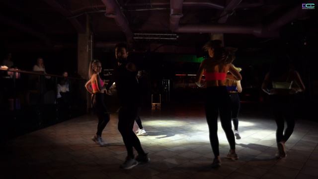 Face to face. Вечеринка Danco