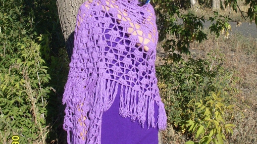 1.МК# ШАЛЬ КРЮЧКОМ ,СВЯЗАНА ОТ ВЕРХНЕГО КРАЯ#" СИРЕНЕВОЕ ОБЛАКО"