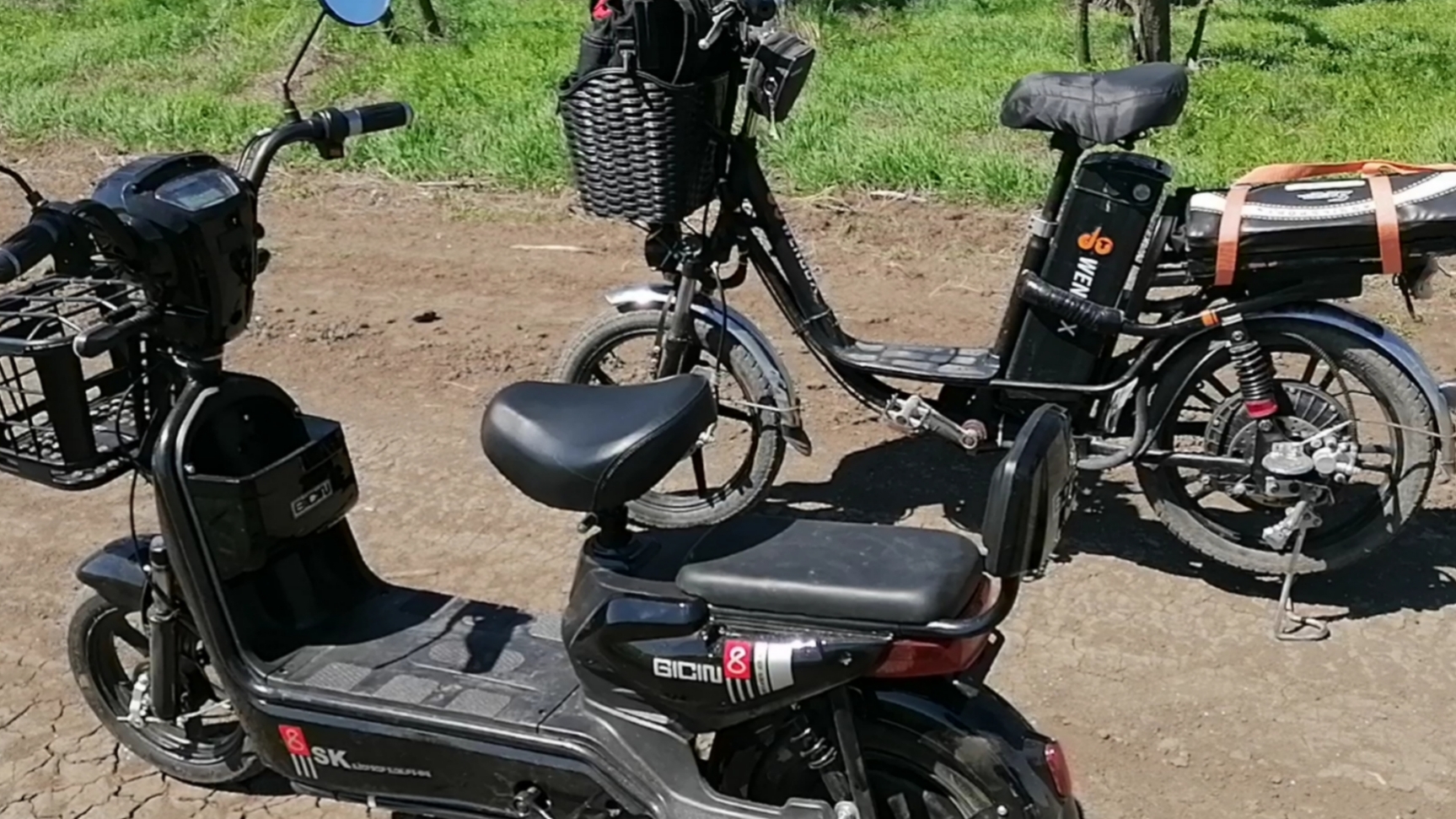 По полям на электровелосипеде. Едем на Бейсугский лиман. Электроскутер SK 8 и Wenbox "Колхозник".