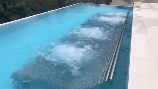 Аэромассажные трубные лежаки