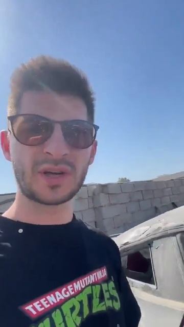 Внимательно надо смотреть, внимательно 😁