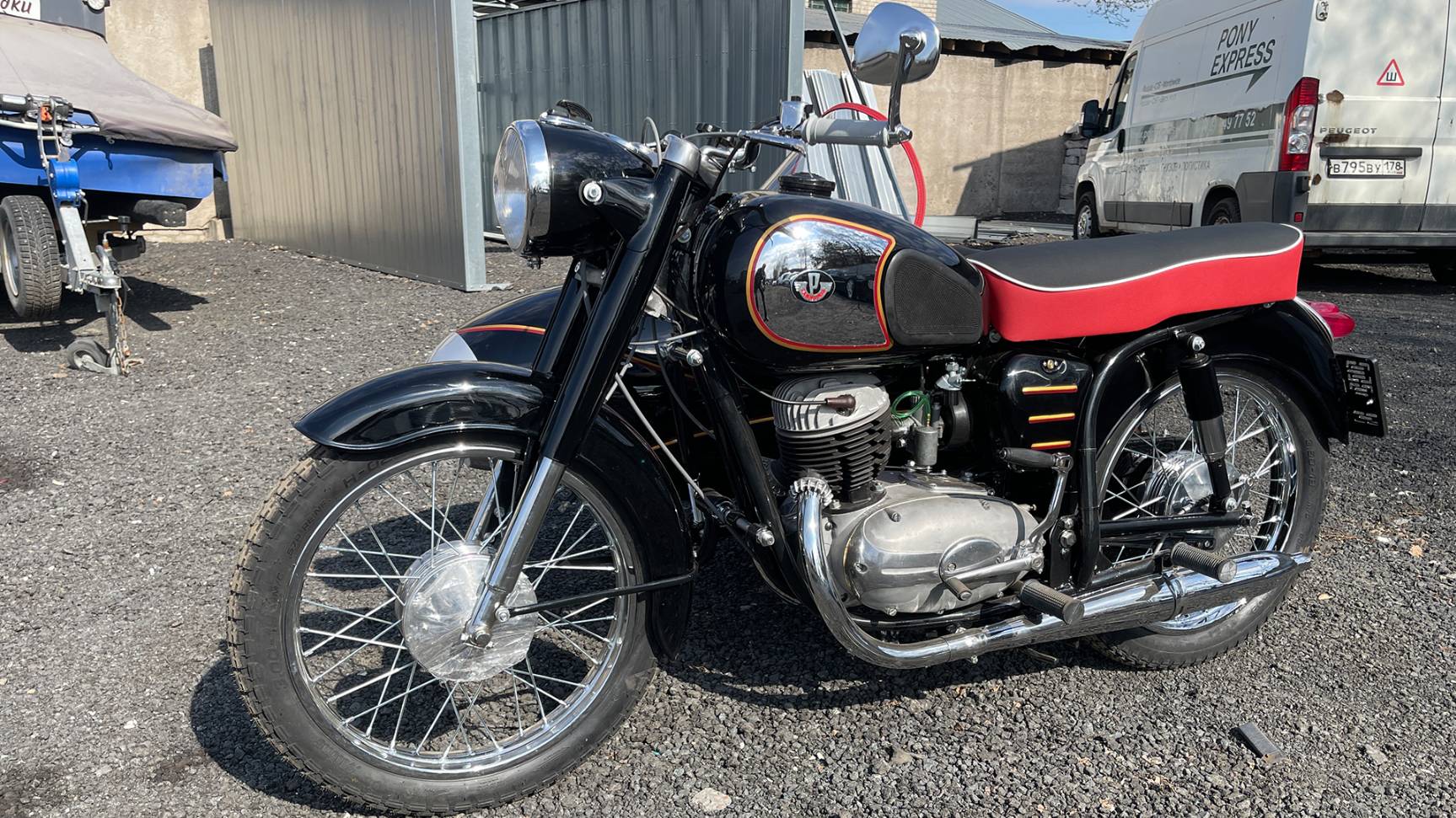 Венгерская красотка. Pannonia с коляской Duna