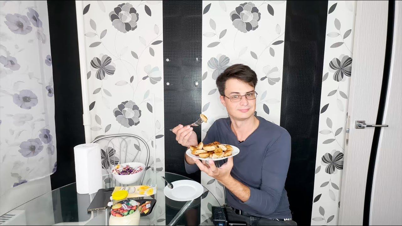 Жарим курицу в кляре. Простой рецепт за 33 минуты. Вкусно, полезно и очень сытно!