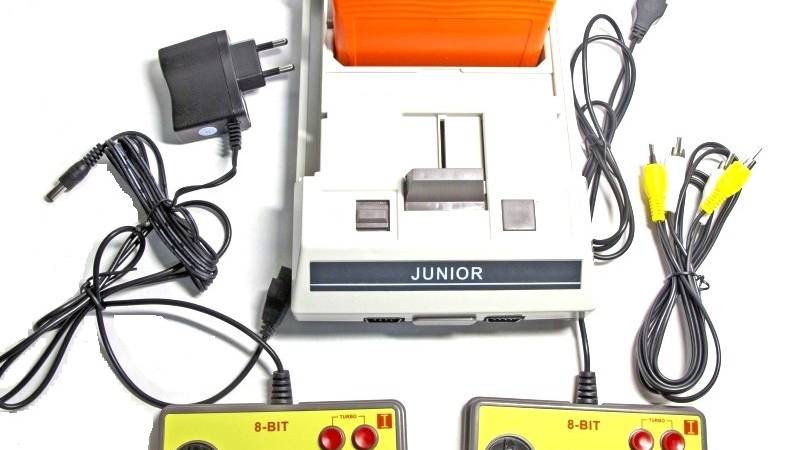 #2 Стрим на реальной 8 битной консоли Junior