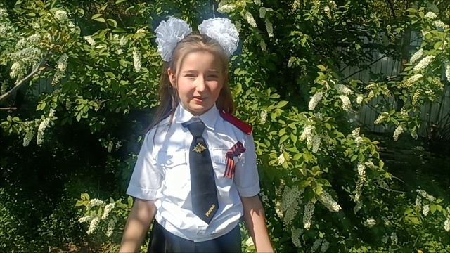 Сергей Есенин. Сыплет черемуха снегом.