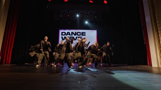 Танцевальное шоу 12-15 лет 1 Танцевальный коллектив «GOYA TEAM»  —  LIL CREW