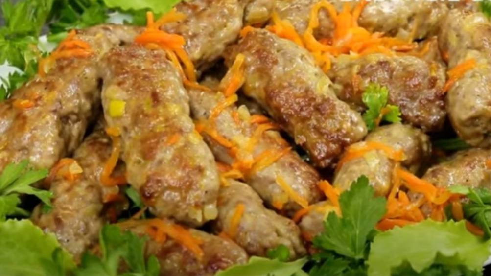 Мясные колбаски