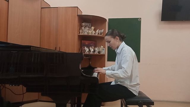 Сапова Марина - Г.Свиридов Пьеса  №1 из цикла Шесть пьес для фортепиано