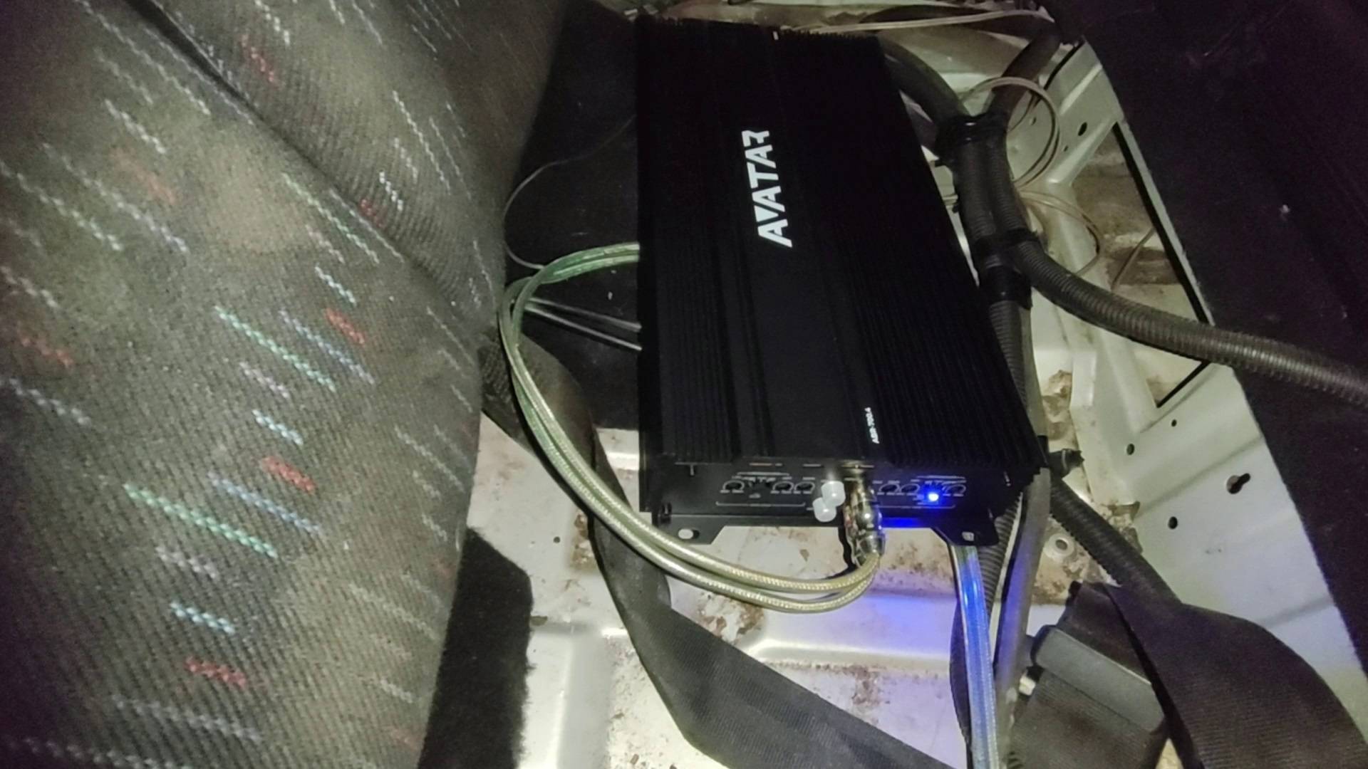 АВТОЗВУК В GOLFA