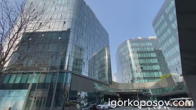 Отель Crowne Plaza Shanghai Hongqiao by IHG в Шанхае рядом с аэропортом и Ж/д вокзалом Хунцяо 虹桥.