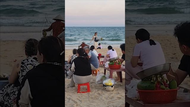 Закат на пляже в Муи Не ( Вьетнам ) 🏖️