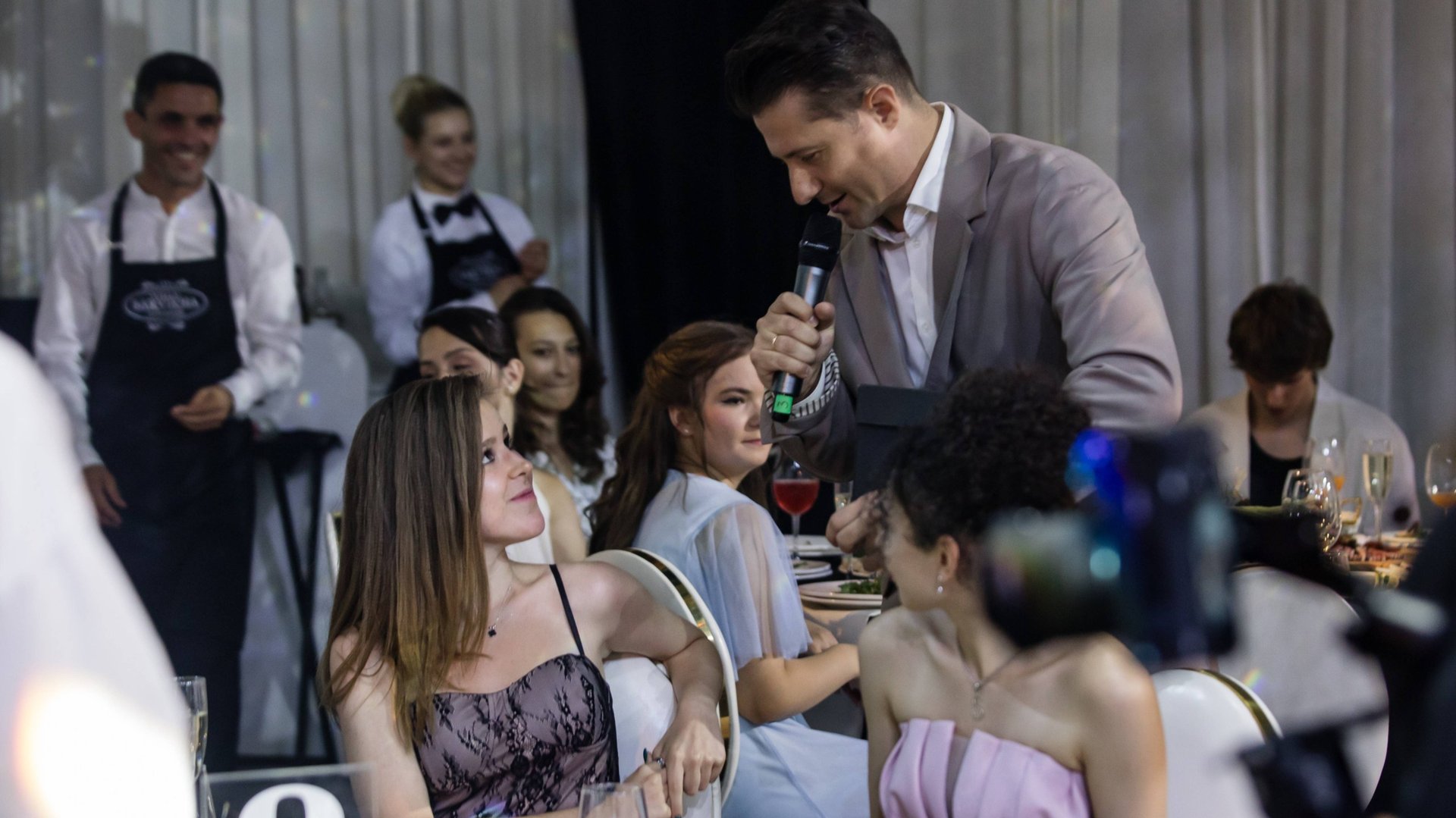 Ведущий Никита Бедретдинов. Выпускной