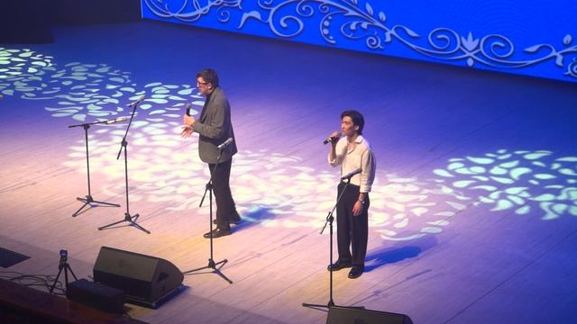 «Аке туралы жыр» Сиюндук Жумаков и Амир Садбеков .Солисты казахского народного ансамбля "Молдiр"