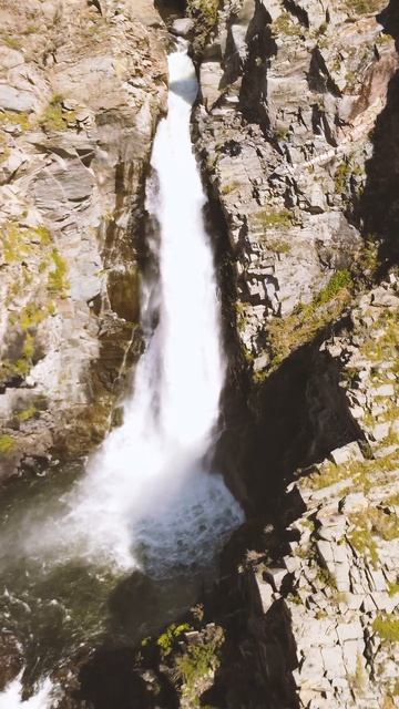 Красивейший водопад Алтая. Водопад Куркуре
