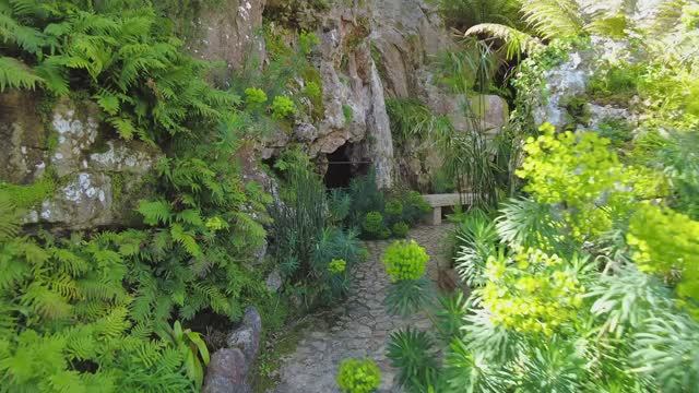 SmartTV 4К ➤ Эз Франс - экскурсия по французской деревне, одной из самых красивых деревень Франции!