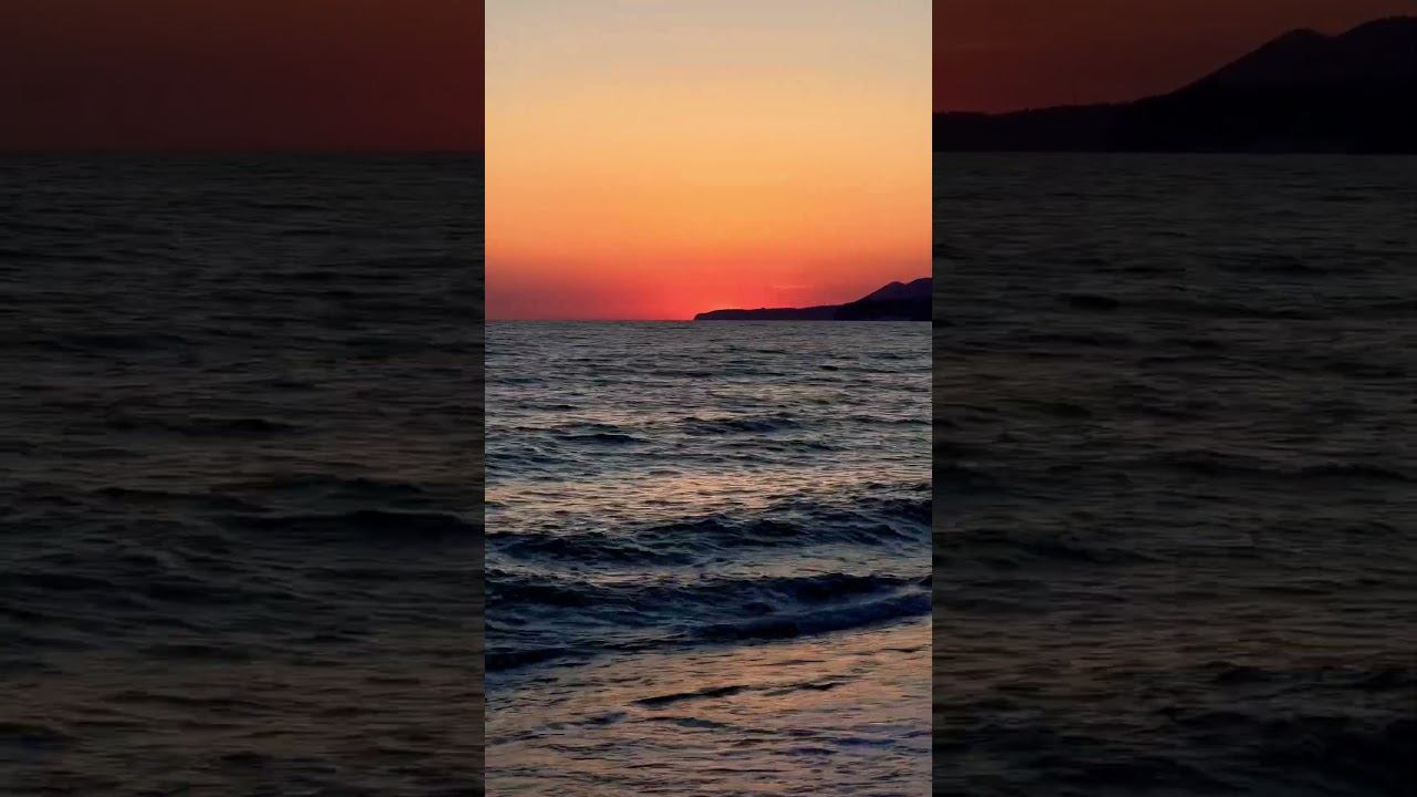 Конец отпуска и последний закат на море.. #топ #russia #отдых #море #пляж #sea #sunset