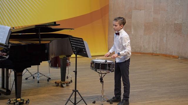 Д. Палиев. Криво хоро