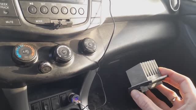 Не крутит вентилятор печки на Лифане Х60