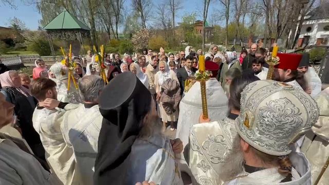 Крестный ход после литургии.Томашовка.Монастырь.21.04.2025