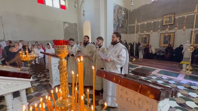 Служба в храме Гроб Господень.Мужской монастырь.Томашовка.21.04.2025