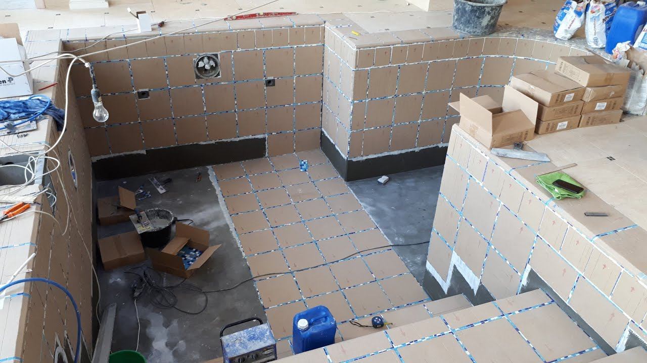 Как снять, убрать бумагу с мозаики бассейна своими руками. Мозаика в бассейне на бумаге - чем смыть